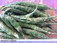 650. Potato Stuffed Chilli Bhajias - Mayuri's Jikoni