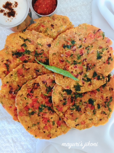 Tikkar Paratha/Rajasthani Pyaaz Tamatar Tikkar - Mayuri's Jikoni