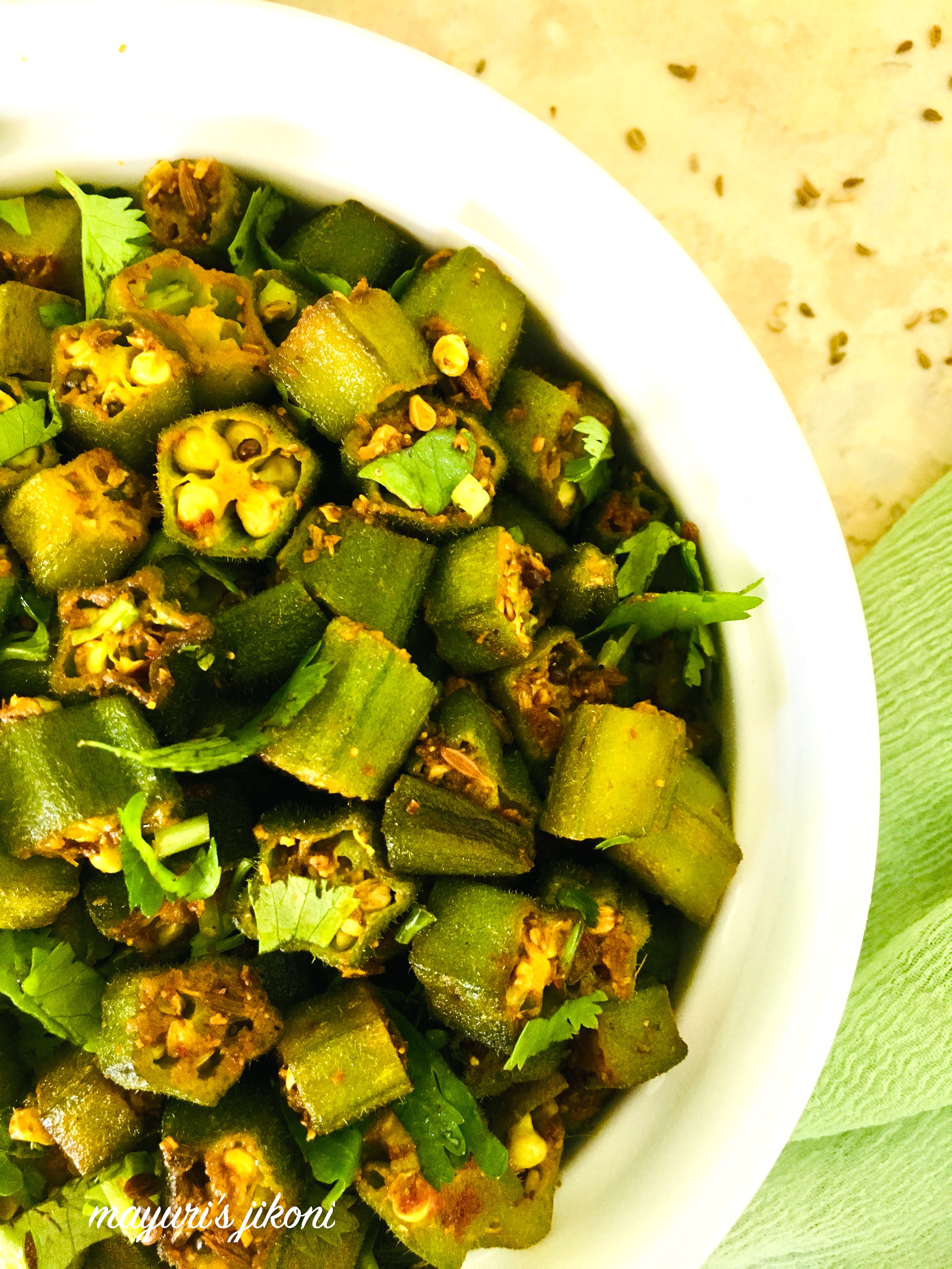 Bhinda Nu Shaak /Stir Fried Okra - Mayuri's Jikoni